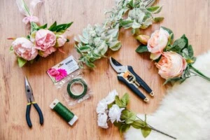The Insanely Easy, Instagram-Ready, DIY Flower Crown