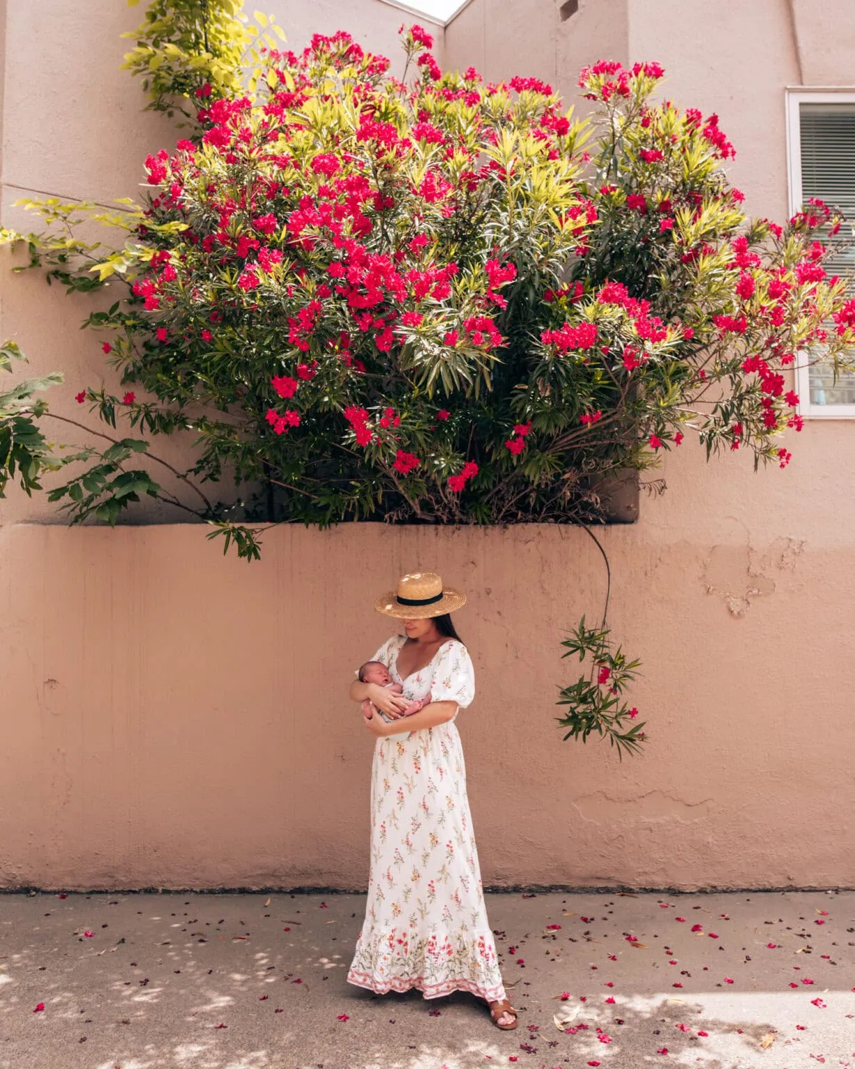 37 Gorgeous Spring Photoshoot Ideas to Try This Season