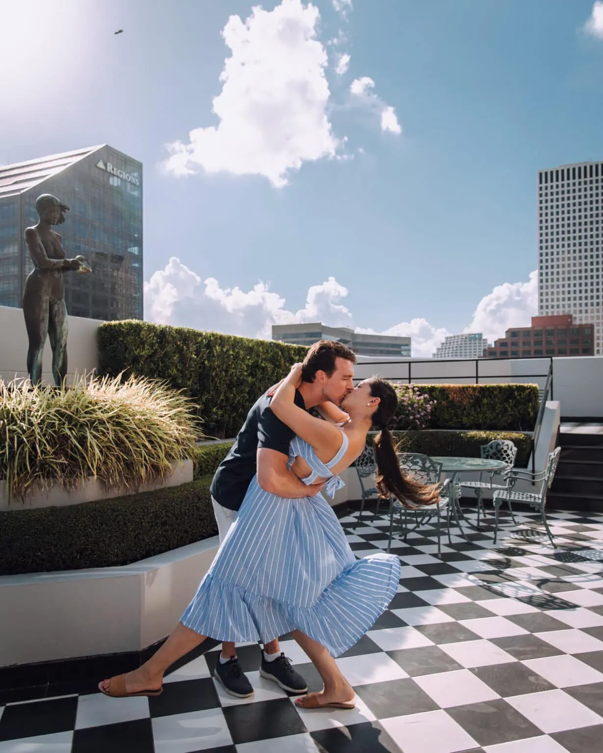 50 Couple Poses to Try for Your Next Couples Photoshoot